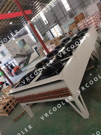 What is the difference between a dry cooler and a conventional water ...