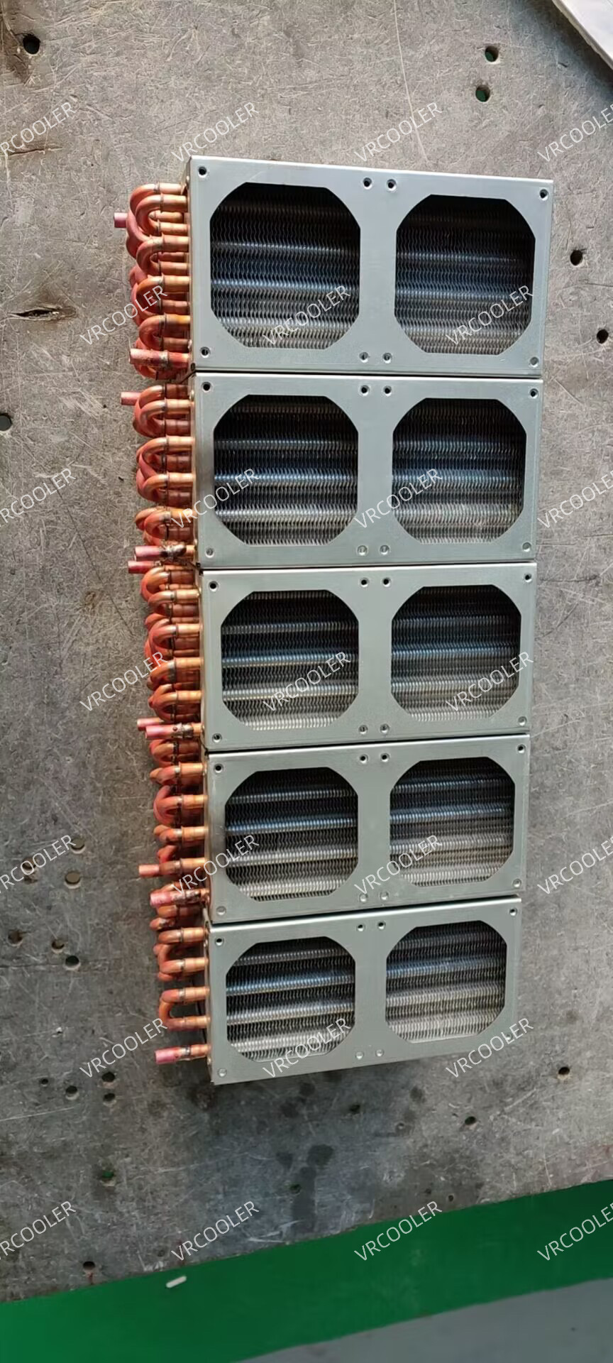 5set copper tube aluminum fin air cooled condense with fans are in ...